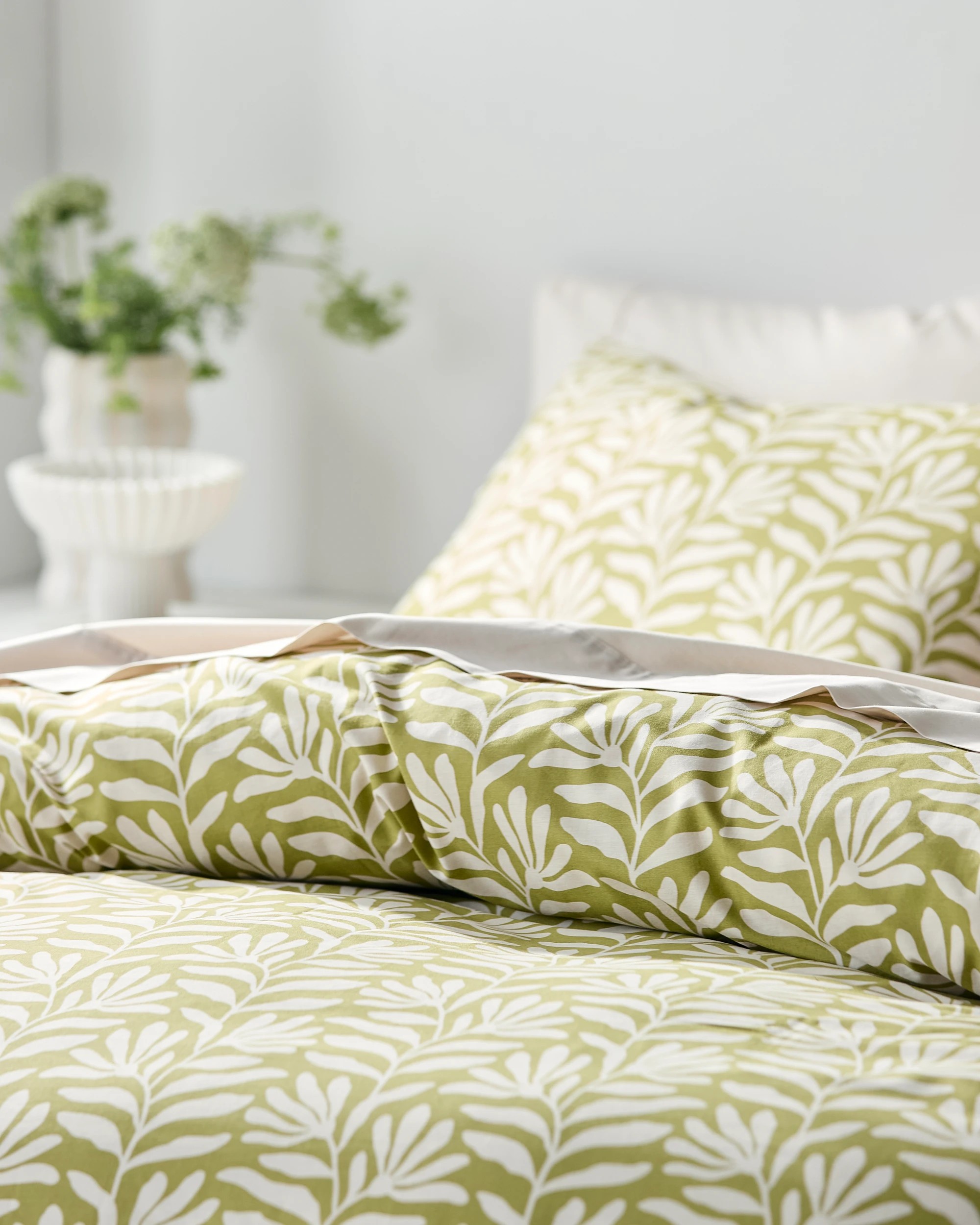 Target Botanical Print Australian Cotton Quilt Cover Set - Double Bed ...