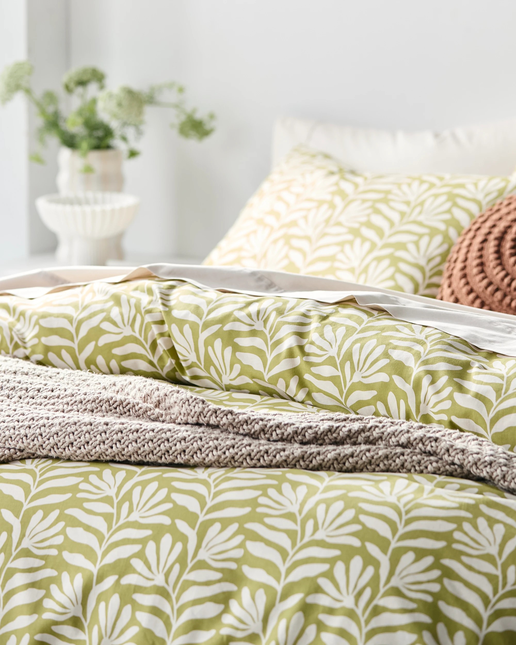Target Botanical Print Australian Cotton Quilt Cover Set - Double Bed ...
