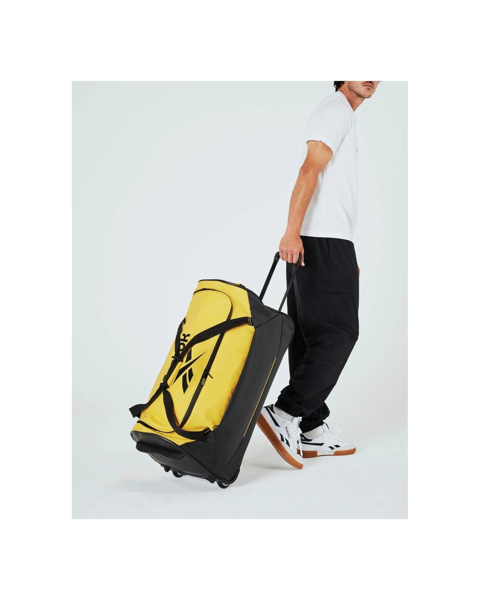 Reebok Road Runner Trolley Duffle Bag on Wheels Travel Luggage 72cm ...
